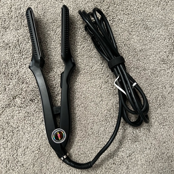 CROCS | Hair | Croc Hair Straightener | Poshmark